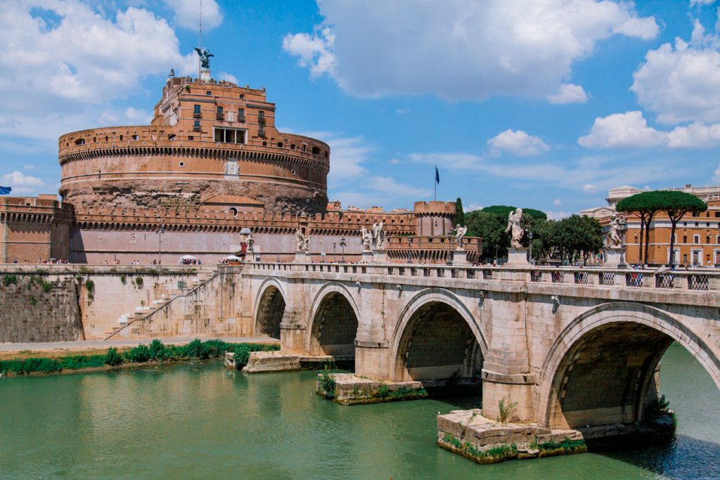 Puente Sant’Angelo, puente de leyenda